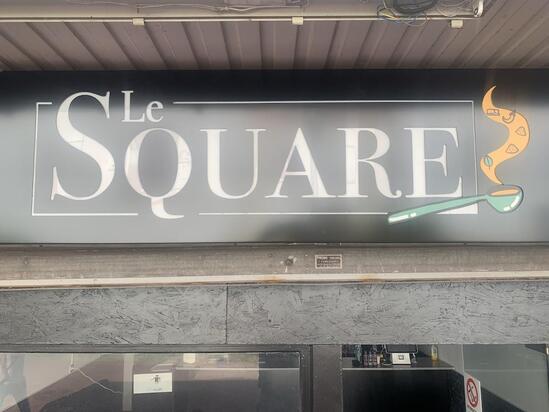 Menu at LE SQUARE restaurant, Le Mée-sur-Seine