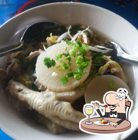 Menu at ร้านก่วยเตี๋ยว หลายเส้น restaurant, Samnak Kham