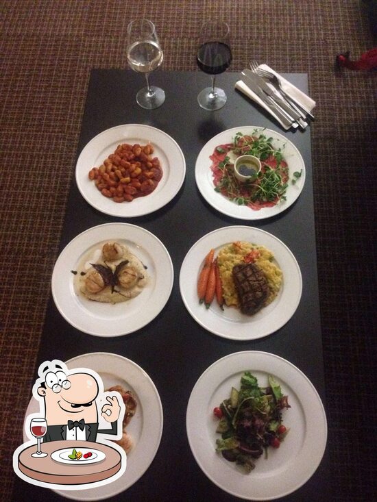 Quattro Chophouse & Bar in Sault Ste. Marie - Restaurant menu and reviews