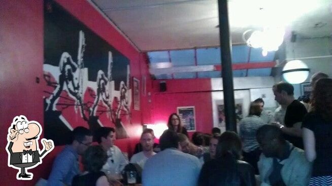 UFO Bar, Paris, 49 Rue Jean-Pierre Timbaud - Restaurant reviews