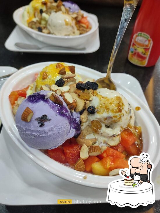 BR BAKERY & ICE CREAM PARLOUR, Thokottu - Restaurant menu, prices and ...