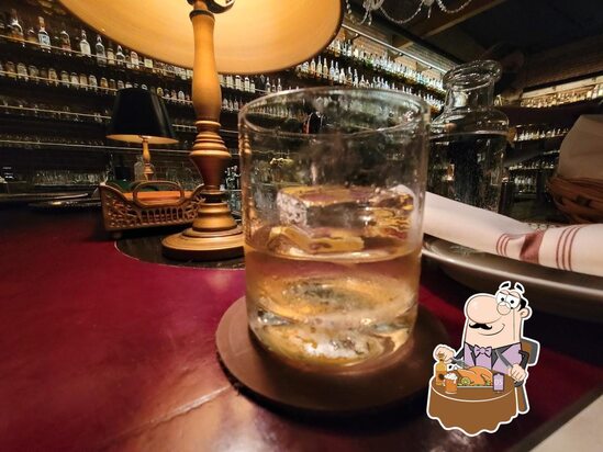 Multnomah Whiskey Library in Portland - Restaurant menu and reviews