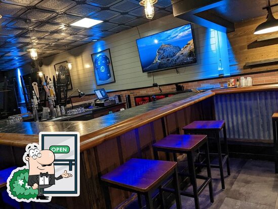 Menu at Pit Stop Bar and Grill, Tooele