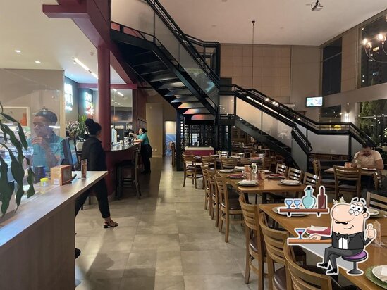 Famosa Pizza, Ribeirão Preto - Restaurant menu, prices and reviews