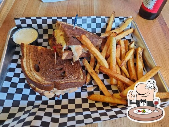 Menu at Chase Bar and Grill, Independence Oregon, Independence