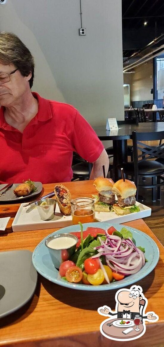 The Maroon Door in Blacksburg - Restaurant menu and reviews