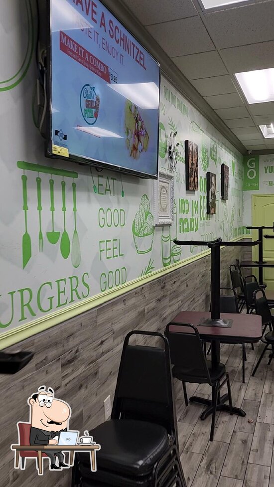 Chill & Grill Pita Boca, Boca Raton - Restaurant menu, prices and reviews