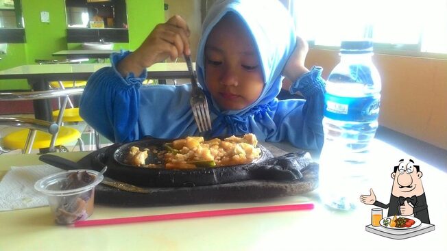 Steak Moenmoen restaurant, Sayang, Jatinangor Town Square - Restaurant ...