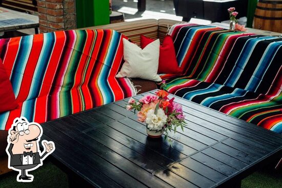 Backyard, 505 N Good Latimer Expy in Dallas - Restaurant menu and reviews