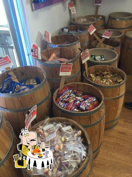 Candy Barrel in Tarpon Springs - Restaurant reviews