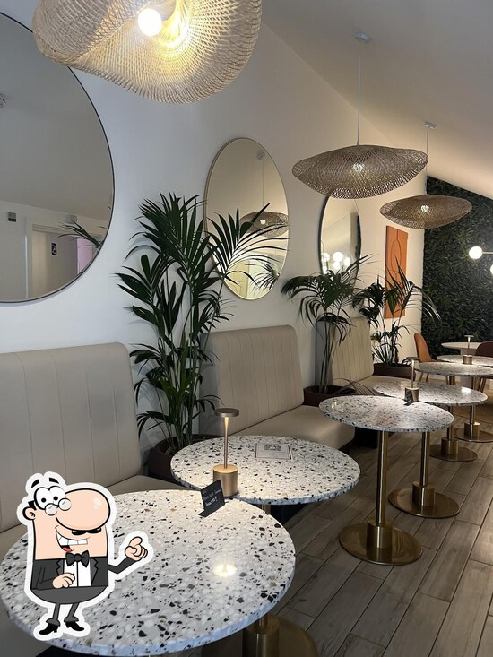 Kasa Cafe London, London - Restaurant menu, prices and reviews