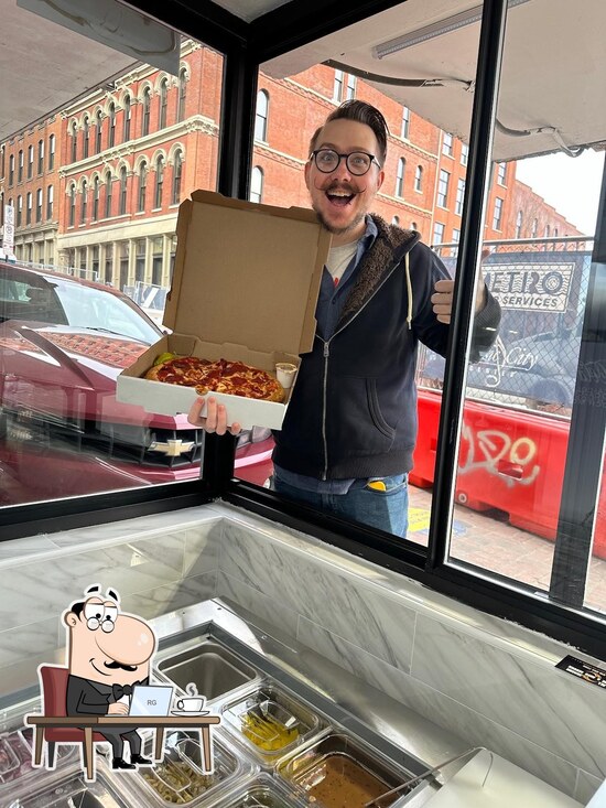 Mr. Pizza & Gyro in Nashville - Restaurant reviews