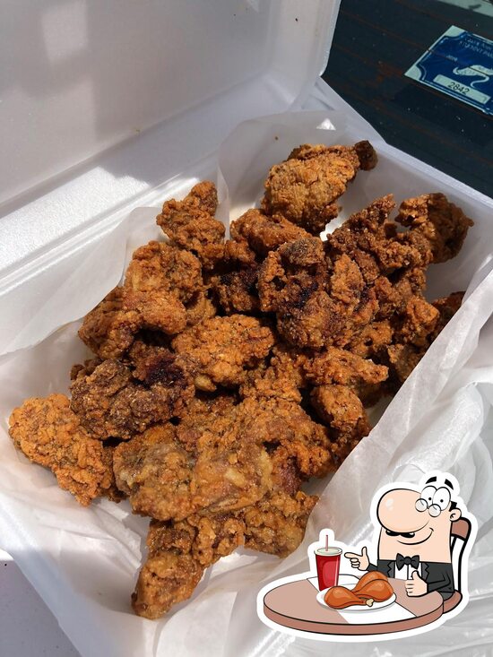 Menu at Aunt Fannie's Fried Chicken restaurant, Alma