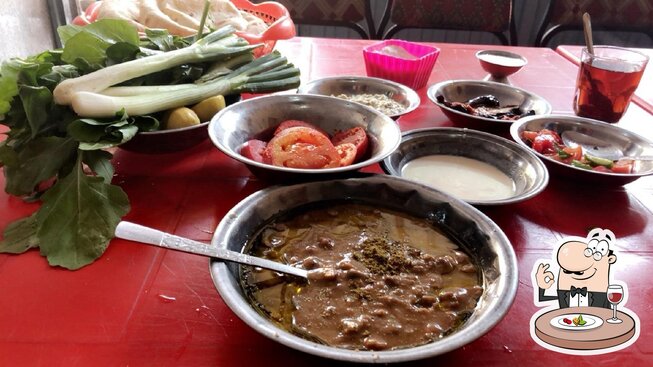 El Gahsh restaurant, Cairo, ٤٤ شارع مارسينا السيده زينب، Abd El-Maguid ...