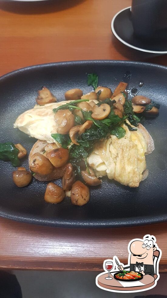 The Ten Mile in Holbrook - Restaurant reviews