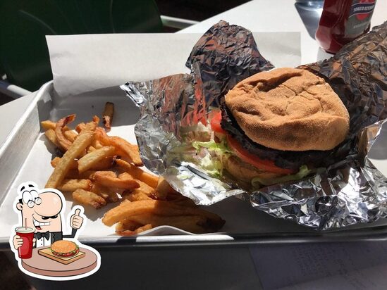 Bottlecap Alley Icehouse Grill in Corsicana - Restaurant menu and reviews