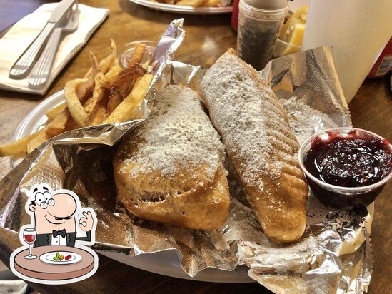 Bee'z Eats in Newnan - Restaurant menu and reviews