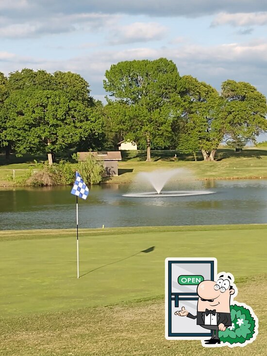 Metfield Golf Complex (Dogwood/Brittany), 1 Euston Rd in Bella Vista ...