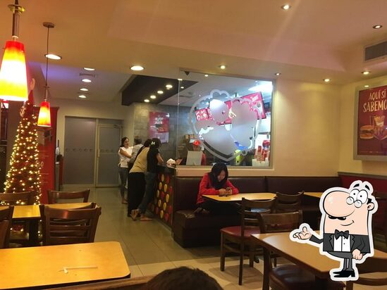 Pollos Victorina restaurant, Santo Domingo, Multicentro Churchill ...