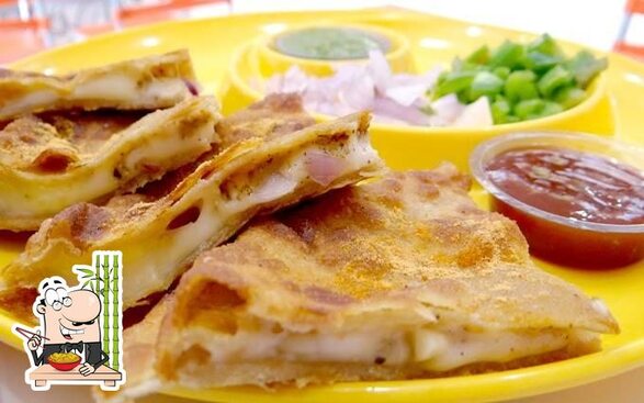 Paratha Express, Vadodara, Chuchu Food Court - Restaurant reviews