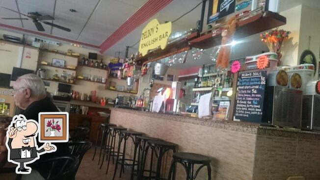 Delboy's Bar & Restaurant in Portinatx - Restaurant reviews