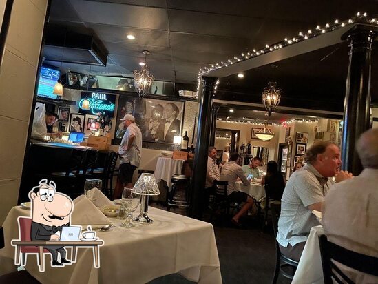 Paul Manno's Restaurant in Chesterfield - Restaurant menu and reviews