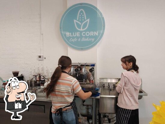 Blue Corn Cafe & Bakery in Glendale - Restaurant menu and reviews