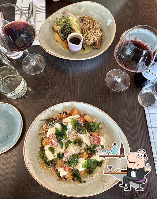 Fiskekrogen, Henningsvær - Restaurant menu, prices and reviews