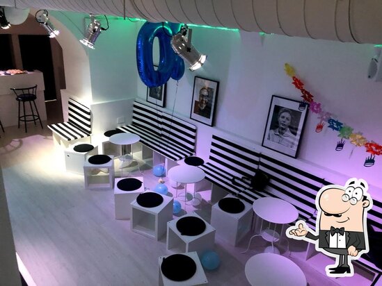 Studio 4 Roma pub & Bar, ROM