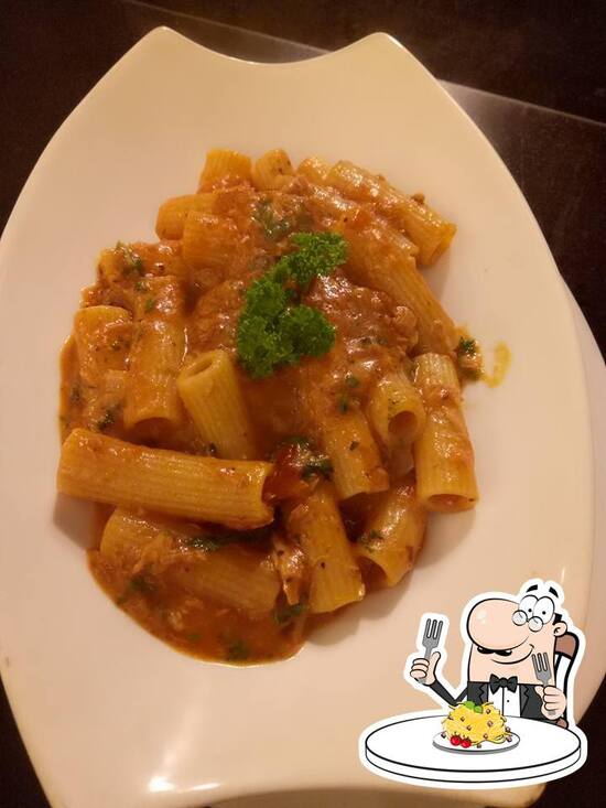 Fratini's restaurant, Makati, H27C+FQ9 - Restaurant reviews