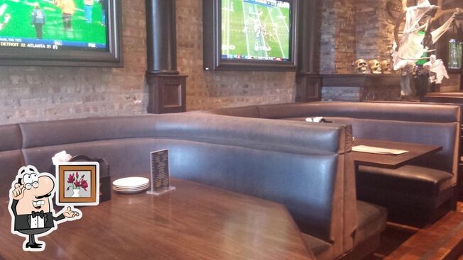 Leader Bar, Chicago, Francisco - Restaurant menu, prices and reviews