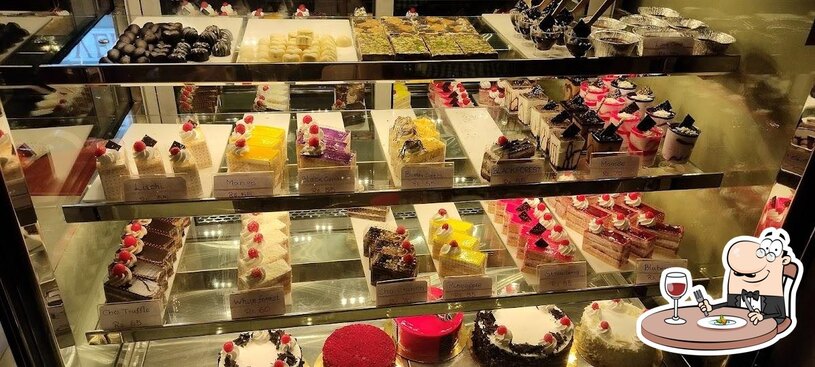OverFloww Cakes & Cafe, Salem - Restaurant menu, prices and reviews
