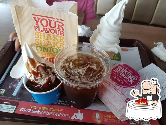 Menu at LOTTERIA restaurant, Busan, Jaesong-dong