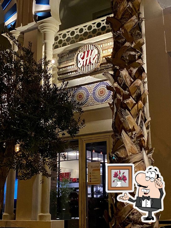 SHE BURGER- Dar al wasl, Dubai - Restaurant menu, prices and reviews