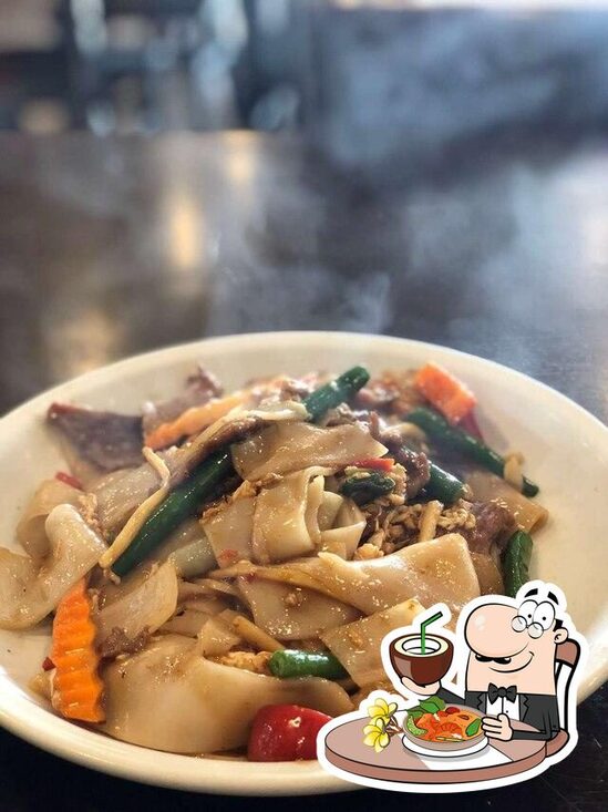 Menu at Manee Thai Cuisine restaurant, Minto
