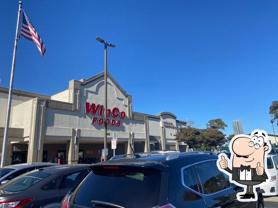 Menu at WinCo Foods restaurant, Pittsburg