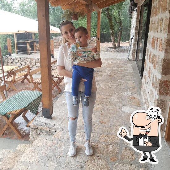 Etno selo Montegoat & Restoran Zavičaj - Dragovoljići restaurant ...