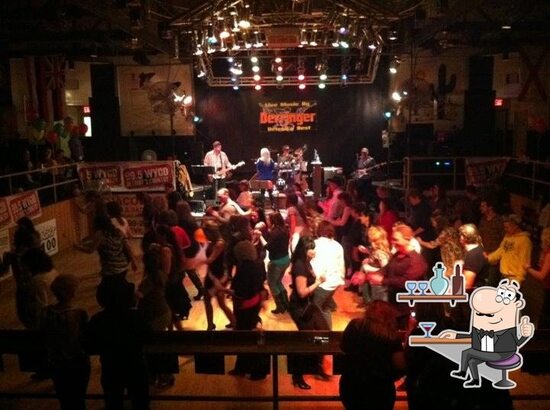 Diamondback Saloon in Belleville - Restaurant menu and reviews