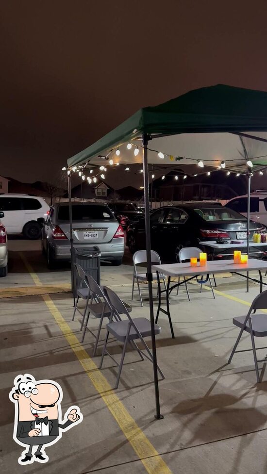 Halal Subs Food Truck in Irving - Restaurant menu and reviews