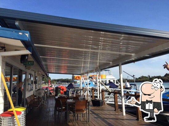 Menu at Waterline Boathouse pub & bar, Forster