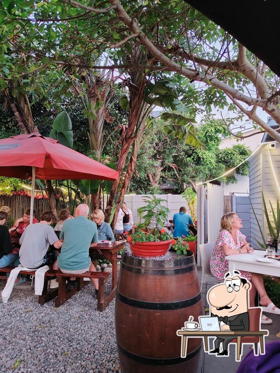 Chatters, Knysna - Restaurant menu, prices and reviews