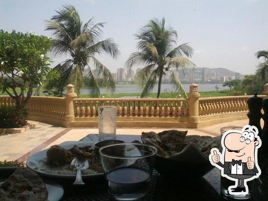 Lake View Cafe, Mumbai - Restaurant menu, prices and reviews