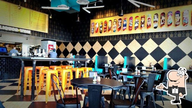 Pi Pizza, Houston - Restaurant menu, prices and reviews