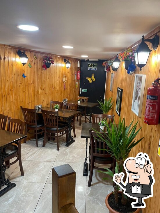 Reina Döner & Kebab, London - Restaurant menu, prices and reviews
