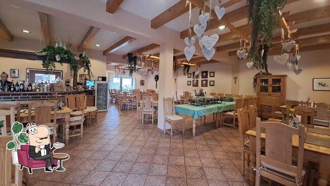 Genholter Hof Bauerncafé und Spargel-Saisonrestaurant, Brüggen ...