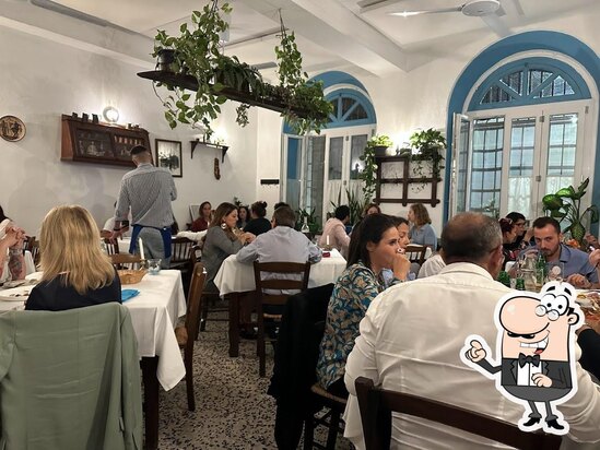 Taverna Greca Mykonos, Milano - Menu del ristorante, prezzi e recensioni
