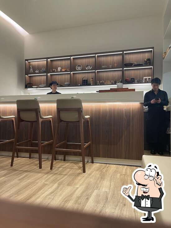 Emoraya, Milano - Menu del ristorante, prezzi e recensioni