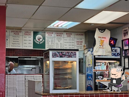 Louis Gee's Pizza, Gander - Restaurant menu, prices and reviews