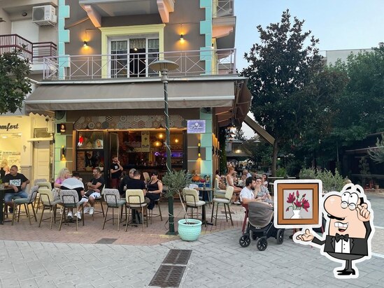 Balloon Cafe Funky Bar, Serres - Menú del restaurante, precios y reseñas