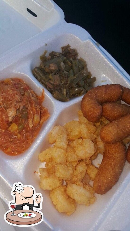 Moore's Olde Tyme Barbeque Chicken & Seafood, Swansboro - Restaurant ...
